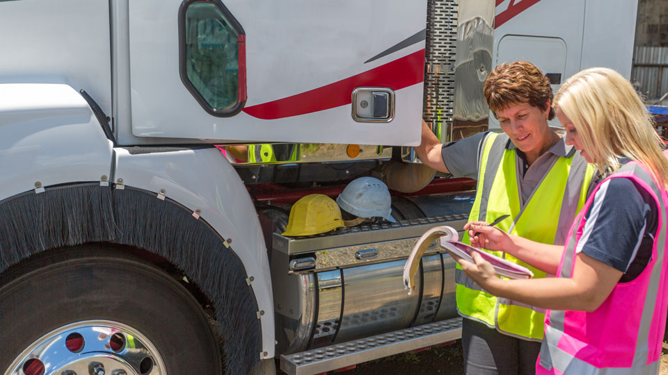 Delivering safety for heavy vehicle licensing | Austroads